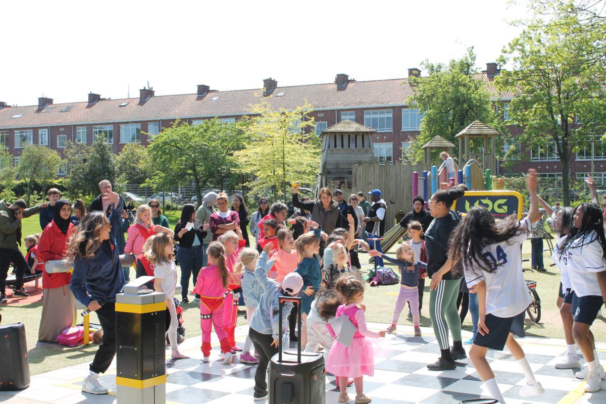 Opening van gloednieuwe Urban Dance Ground bij playground ...